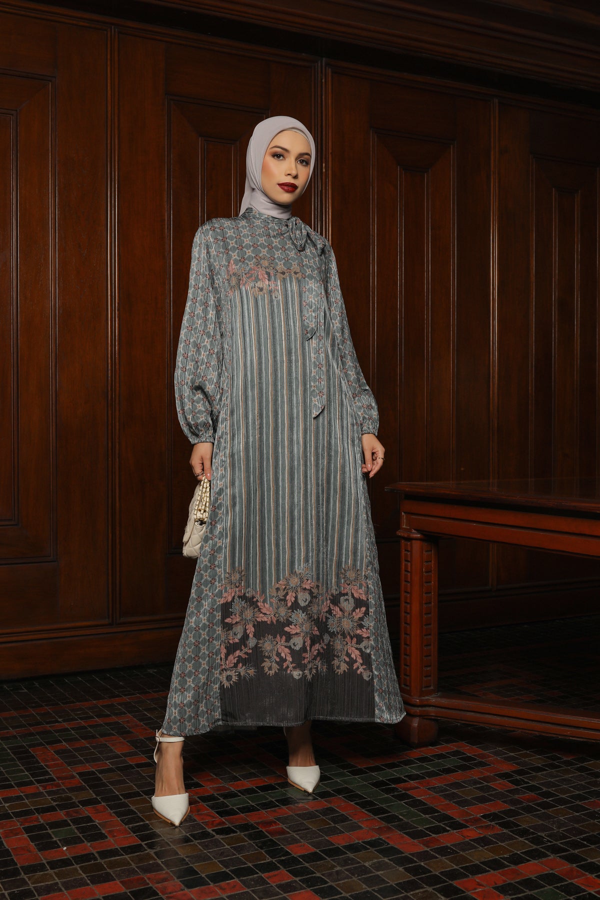 Chaka Dress - Islamic Journey In Africa - Mogadishu Edition ...
